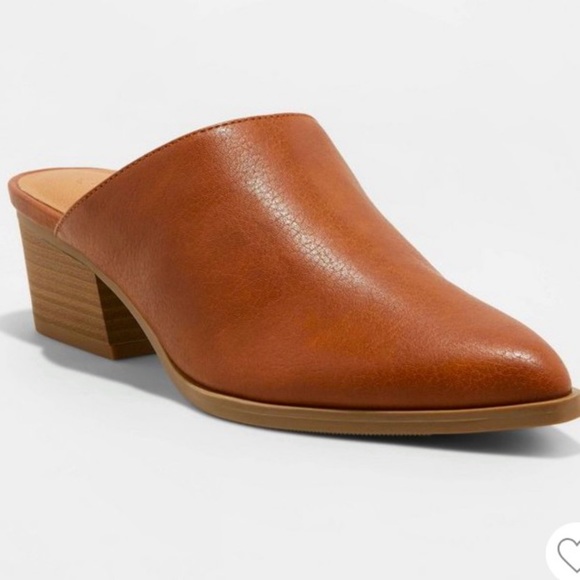 Universal Thread Shoes Universal Threads Cognac Faux Leather Chunky Heeled Mules Slipons